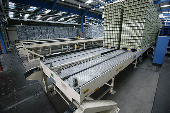 Ultimate Guide to Safe Loading and Unloading | Joloda Hydraroll